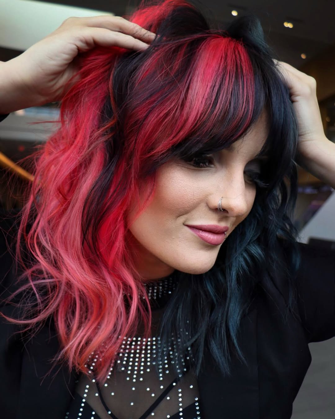 Split Dyed Hair Ideas 2025: Bold Red, Black, Blonde, Purple & More ...