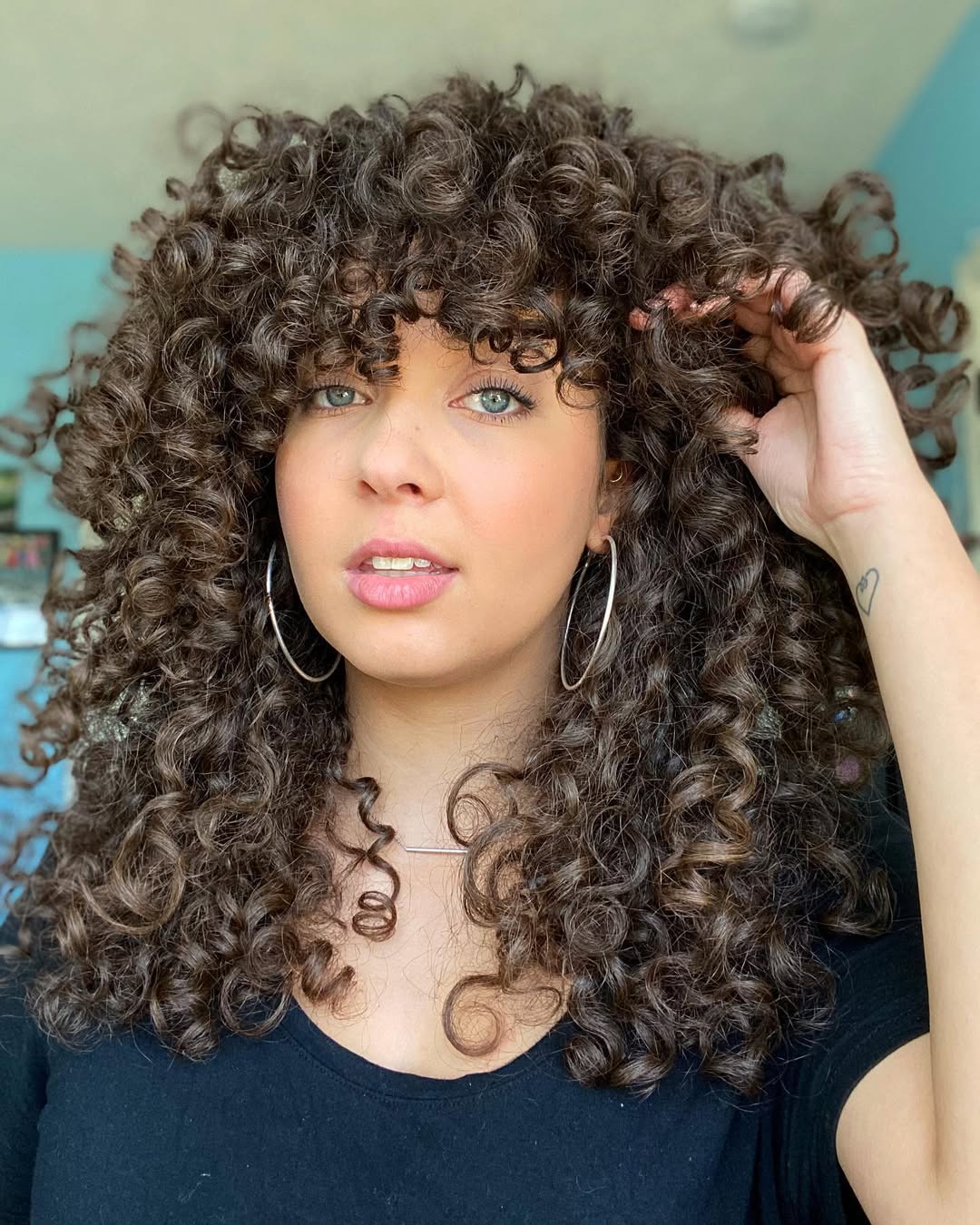 Mixed Curly Hair 2025: Trendy Hairstyles, Easy Styling Tips, Haircuts ...