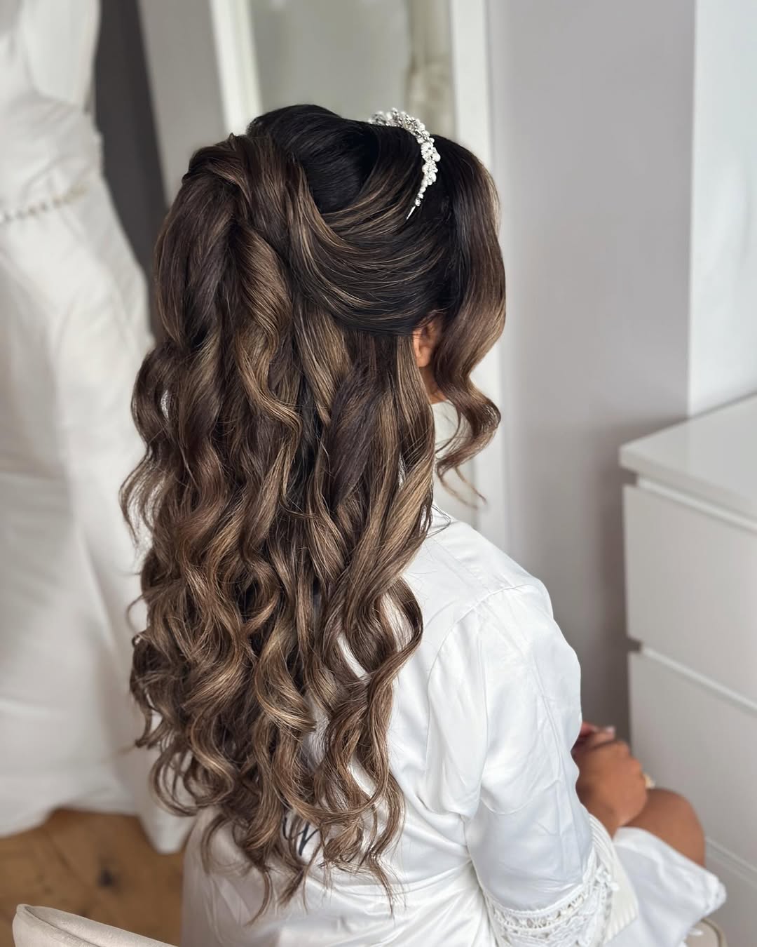Wedding Hairstyles 2025 for Brides and Bridesmaids: Updos, Ponytails ...