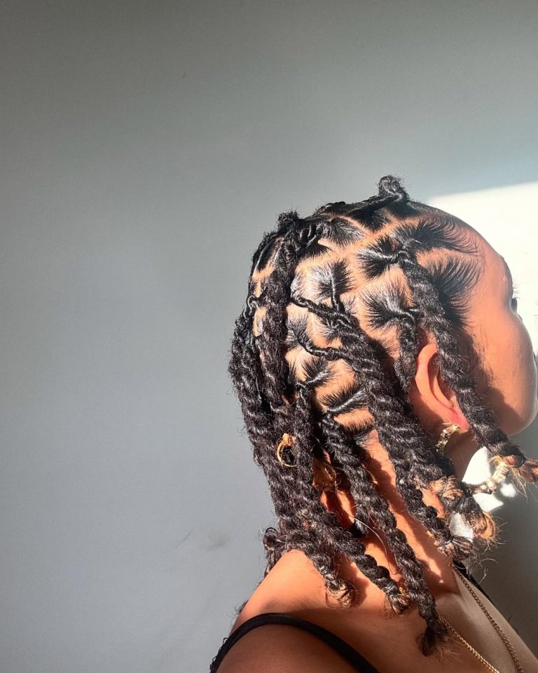 32 Short Locs Hairstyles 2025 for Women: Updos, Retwist Looks, Starter ...