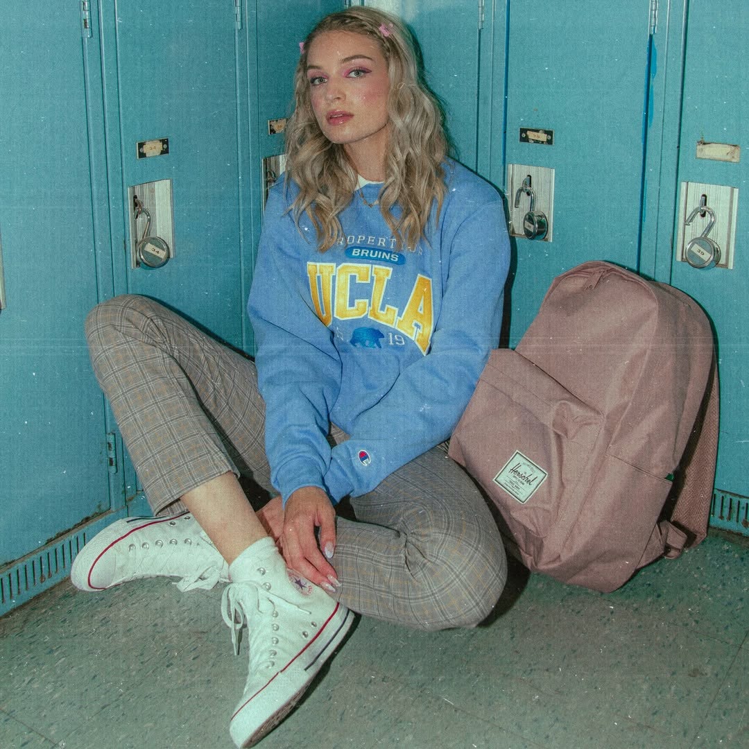 Back to School Outfits Highschool 2025: Senior Uniform, Freshman Baddie ...