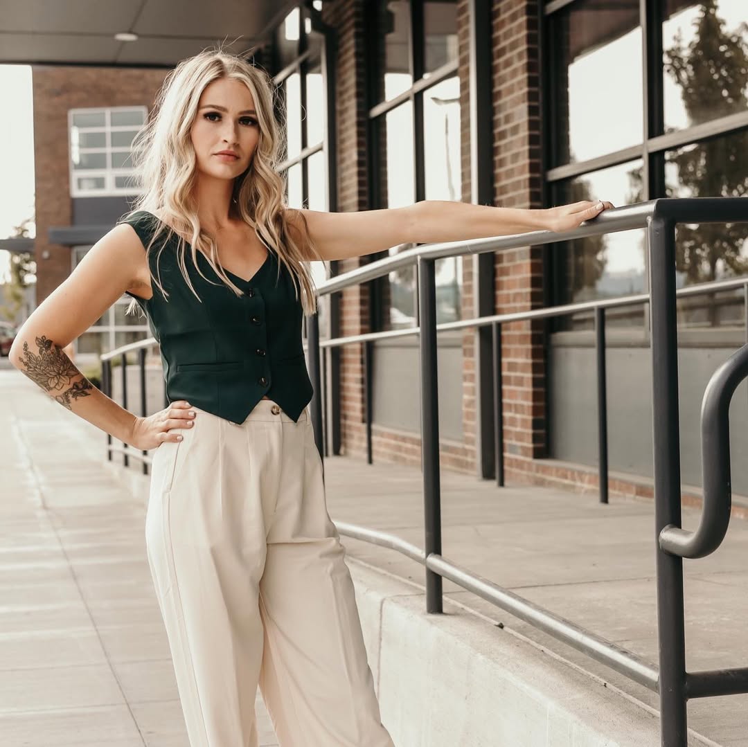 Back to School Outfits Highschool 2025: Senior Uniform, Freshman Baddie ...