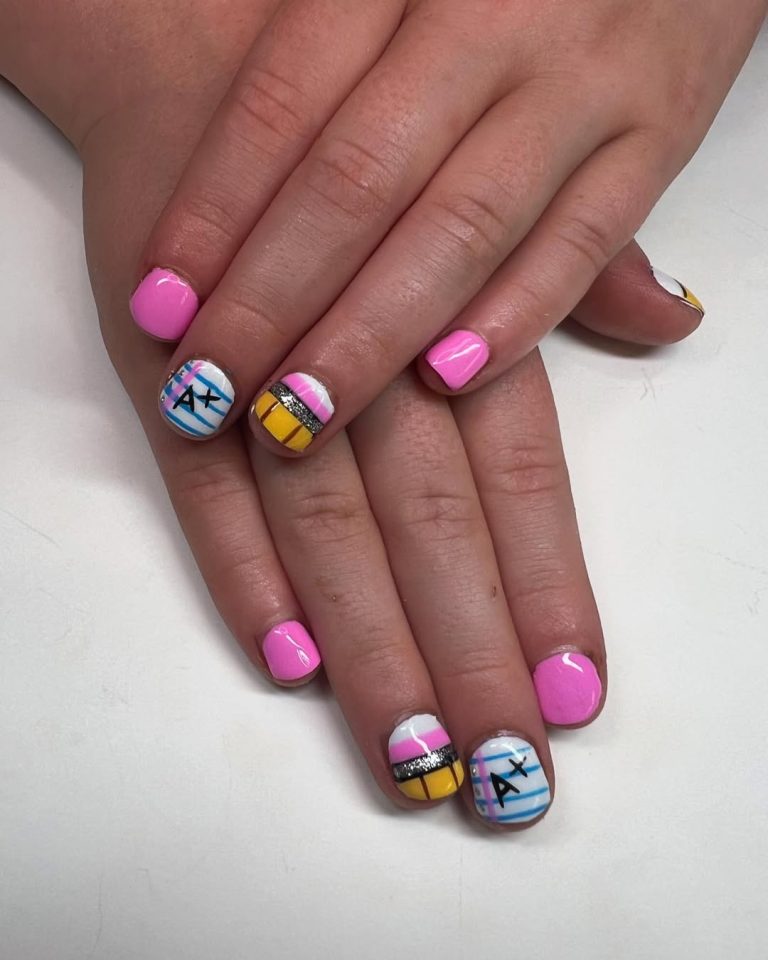 31 First Day of School Nails 2025 for Kids, Highschool, and Teachers ...