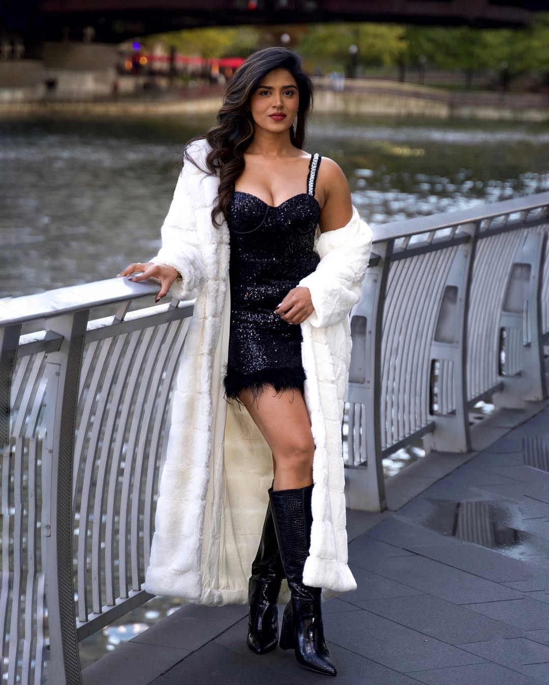 Fall Party Outfit 2025 Ideas for Women: Classy, Night Casual, Black ...