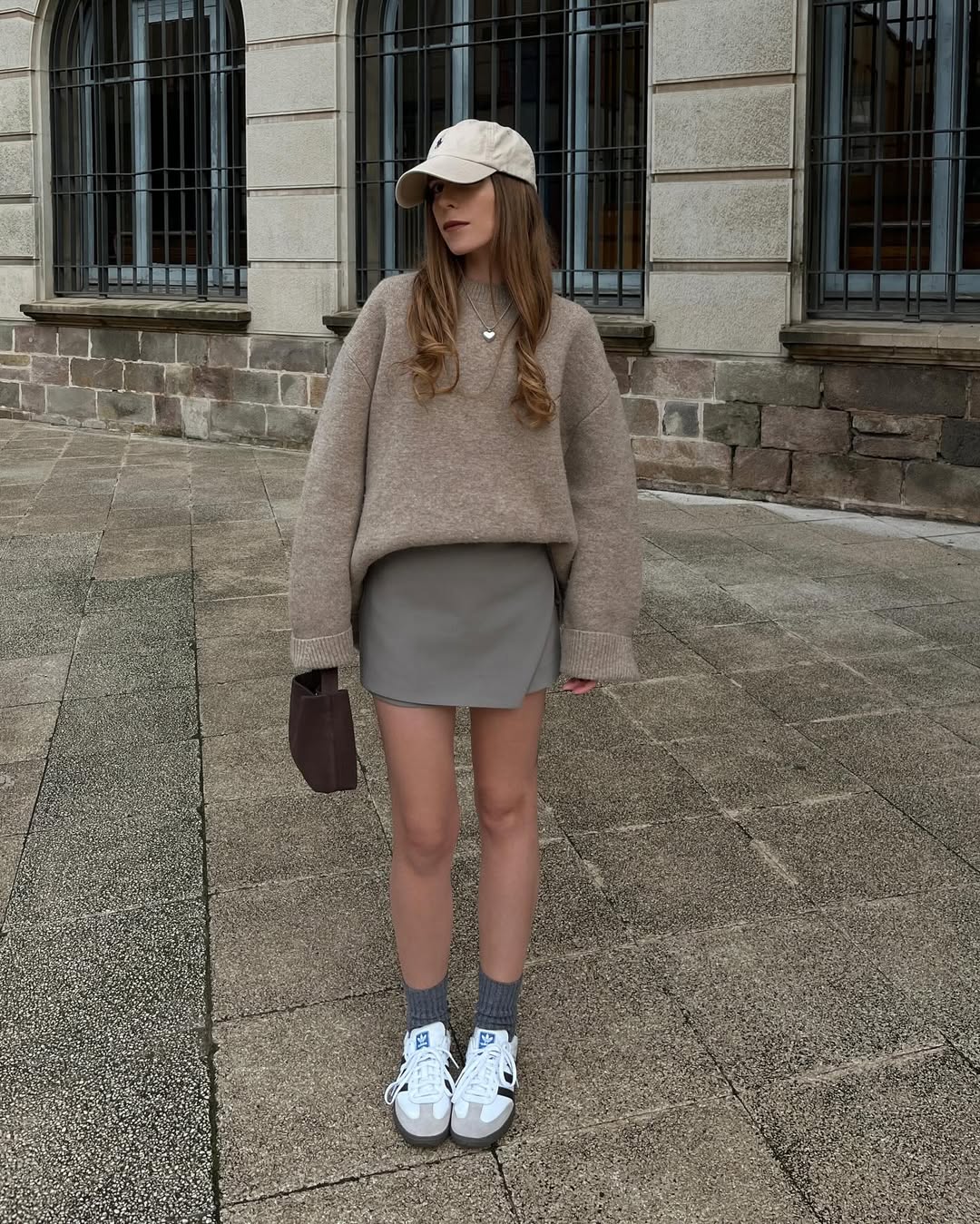 Fall Going Out Outfits 2025: Trendy Casual Looks for Bars, Clubs ...