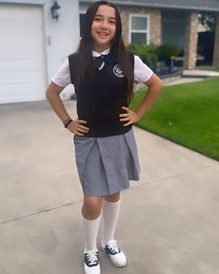 Back to School Outfits Middle School 2025: Cute, Preppy, Y2K, Uniform ...