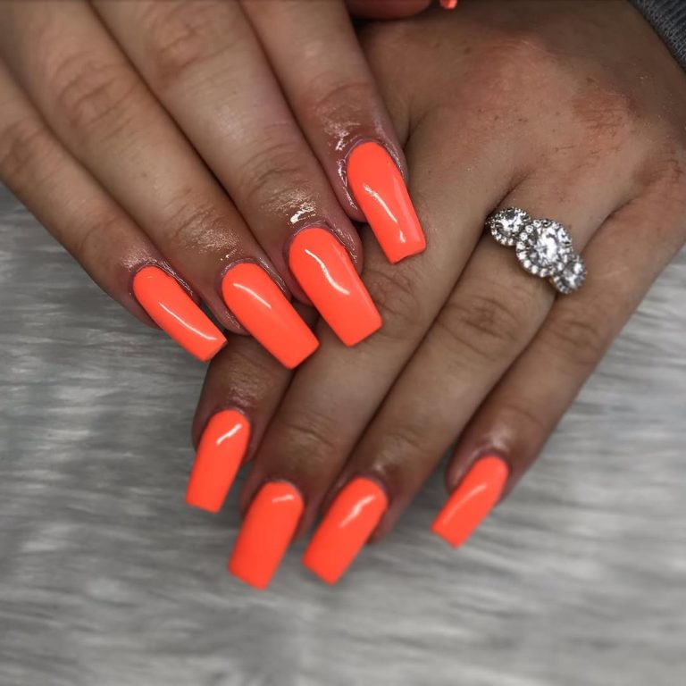 28 Trendy Orange Nail Designs 2025: Ombre, Almond, Square, Burnt ...