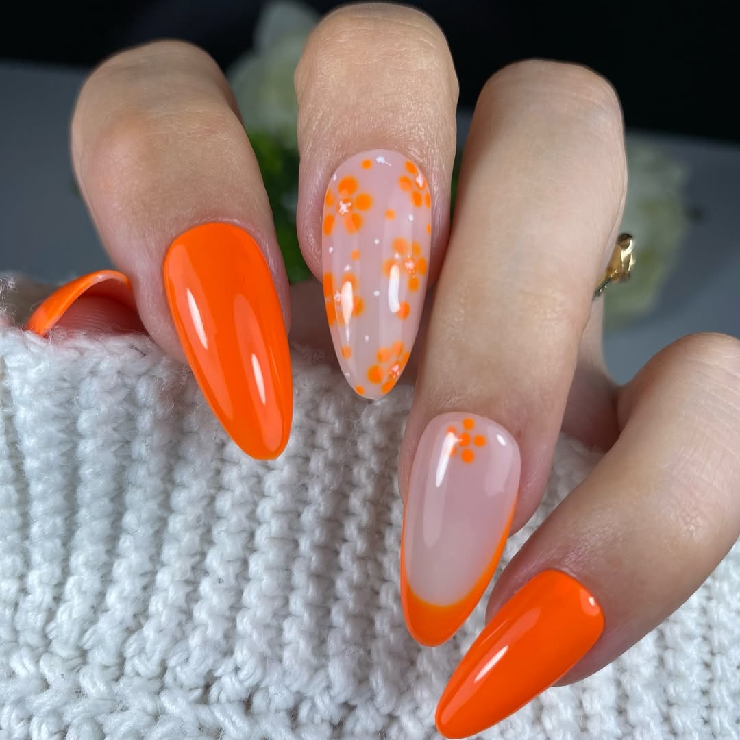 28 Trendy Orange Nail Designs 2025: Ombre, Almond, Square, Burnt ...