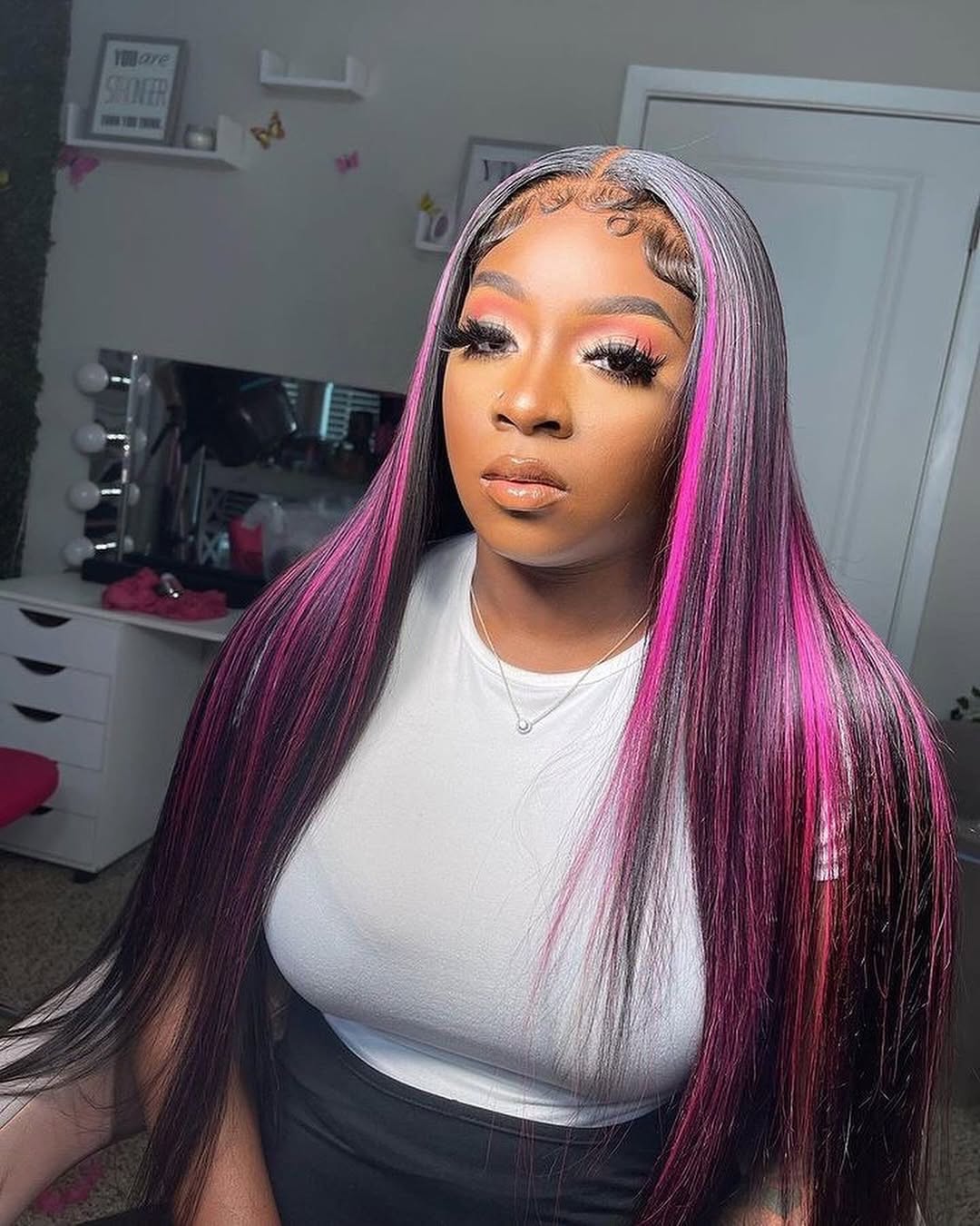 29 Skunk Stripe Hair 2025: Bold Hairstyles with Red, Blonde, Blue, and ...