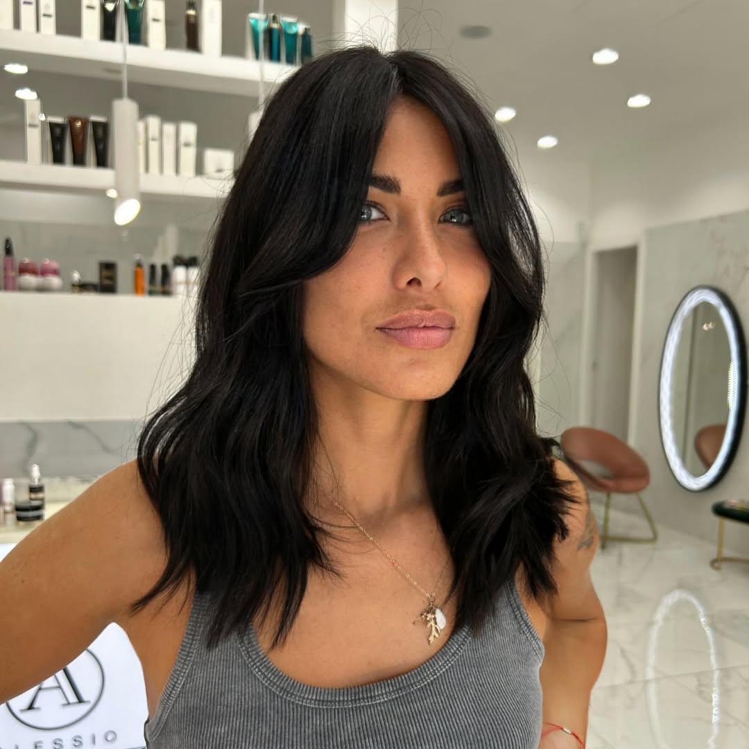 Long Bob Haircuts 2025: Lob ideas for women, straight thick hair ...