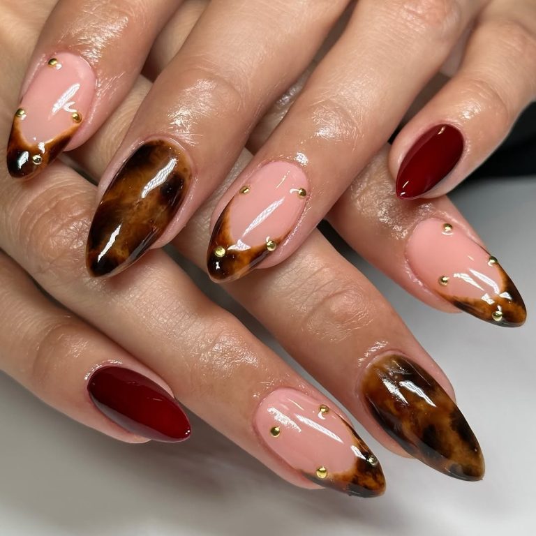 Tortoise Shell Nails 2025–2026: French Tip, Burgundy, Cat Eye, Gold ...