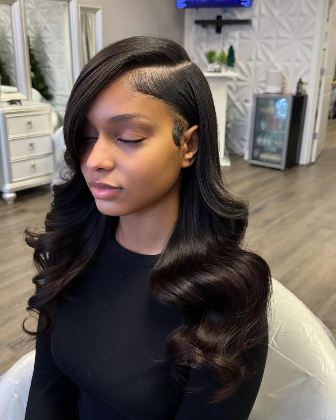 Side Part Hairstyles for Long, Medium, and Short Hair – Sleek, Wavy ...