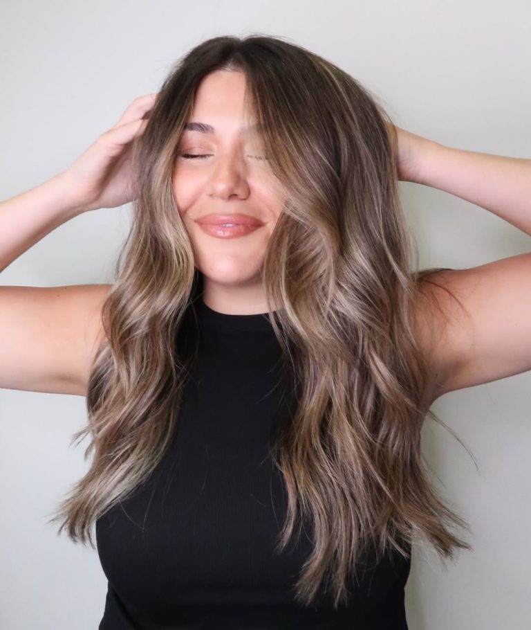 30 Light Brown Hair 2025: Rich Color Ideas with Highlights, Lowlights ...