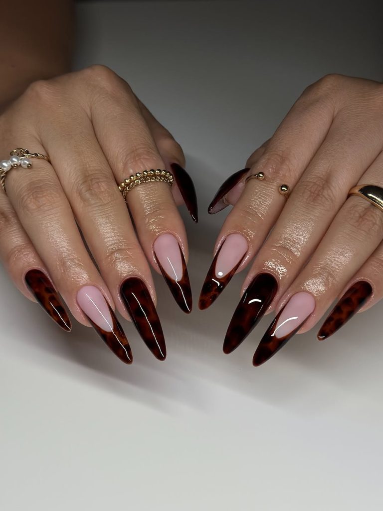 Tortoise Shell Nails 2025–2026: French Tip, Burgundy, Cat Eye, Gold ...