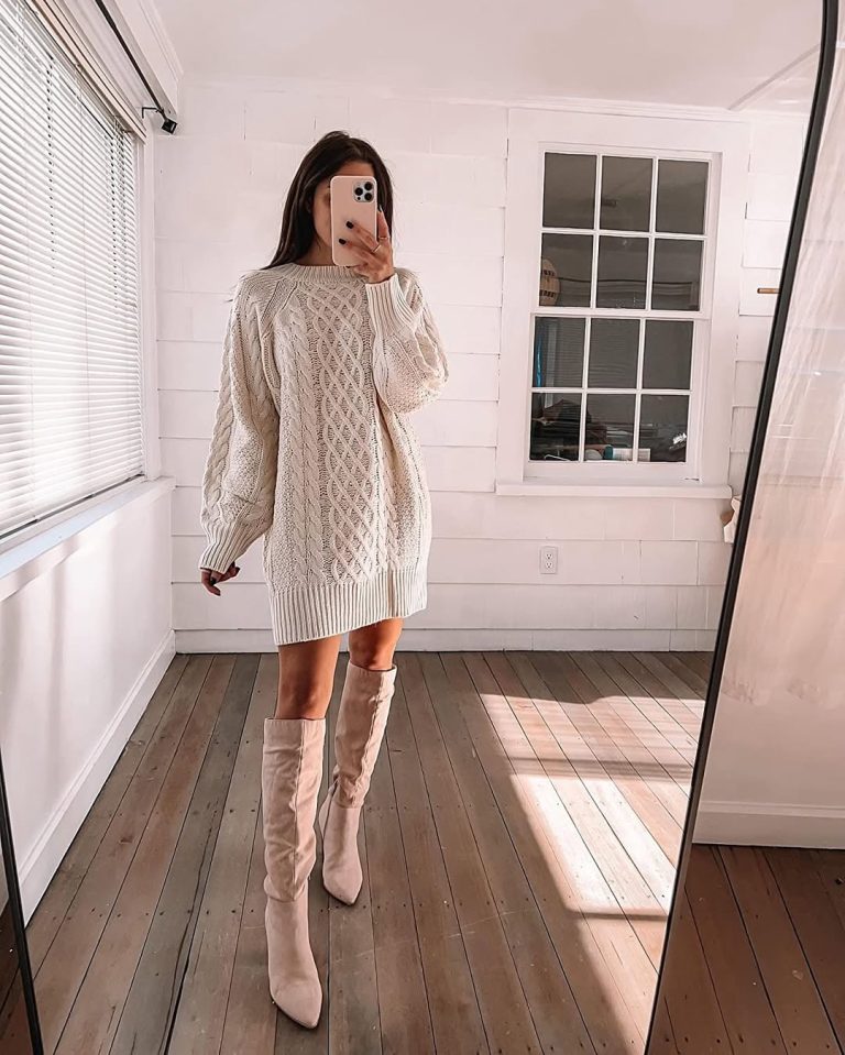 Holiday Outfits Christmas 2025: Festive, Casual & Party Ready Looks for ...