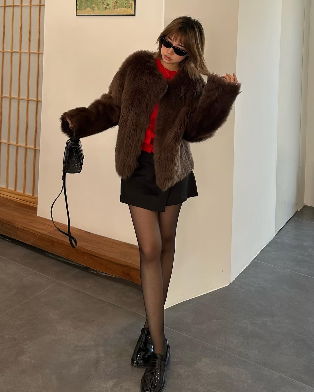 Y2K Winter Outfits 2025–2026: Aesthetic Coats, Cute Skirts, Plus Size ...