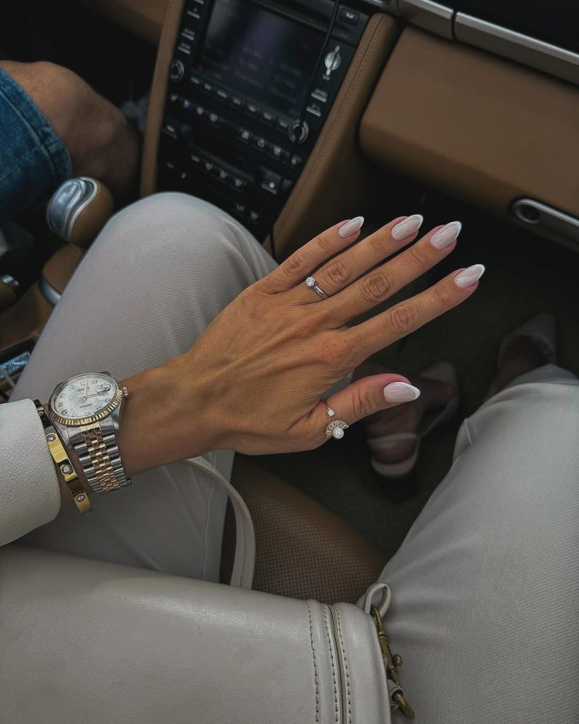 Old Money Nails Ideas 2026: Short Aesthetic Almond & Square Designs for ...