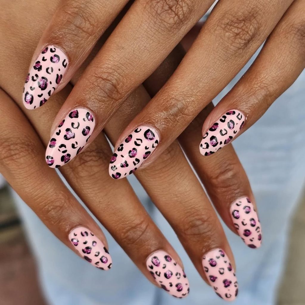 Leopard Print Nails 2026: Trendy Designs, French Tips, Short & Almond ...