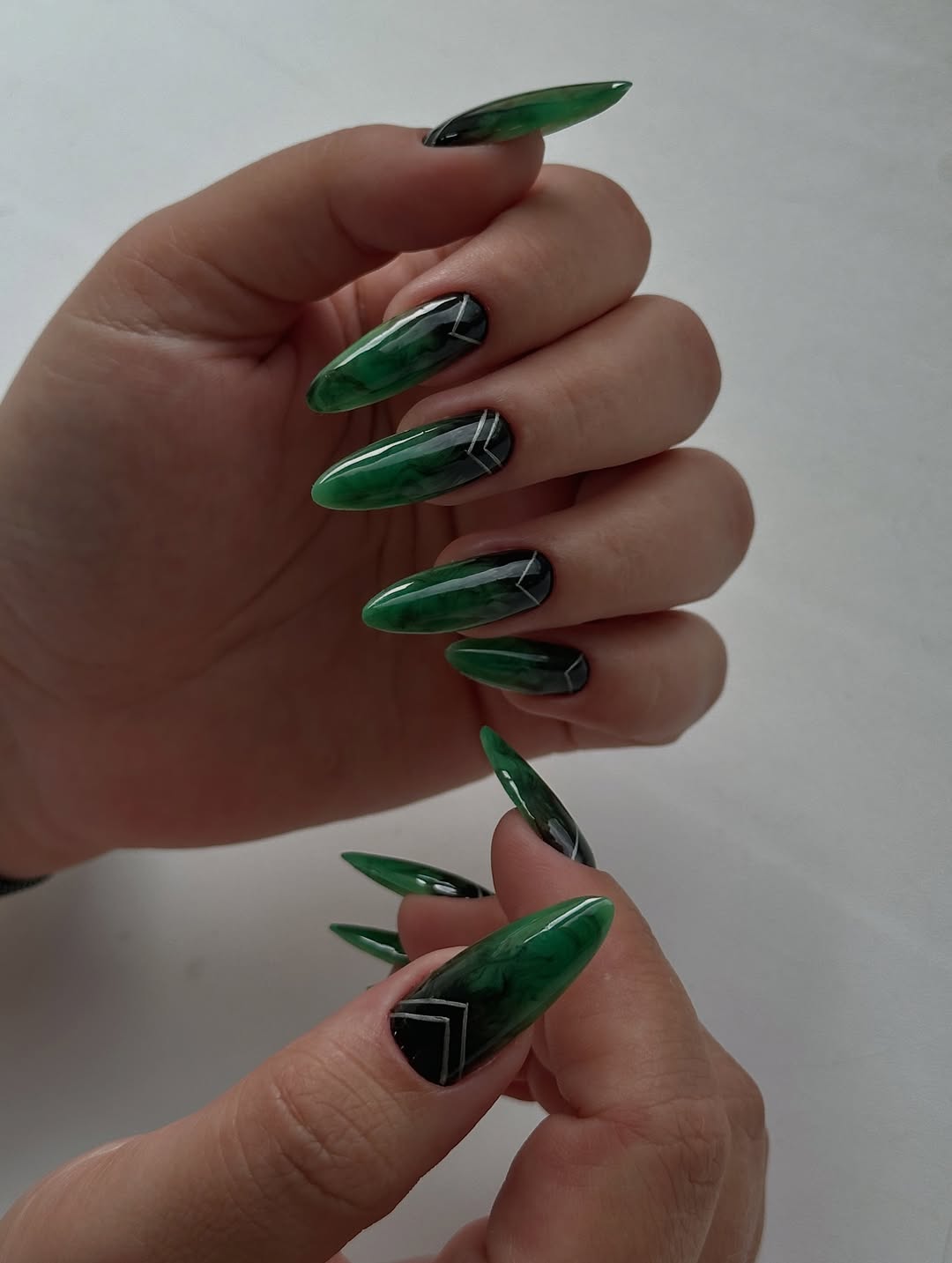Green Spring Nails 2026 Ideas: Light Sage, Dark Mint Designs, Floral ...